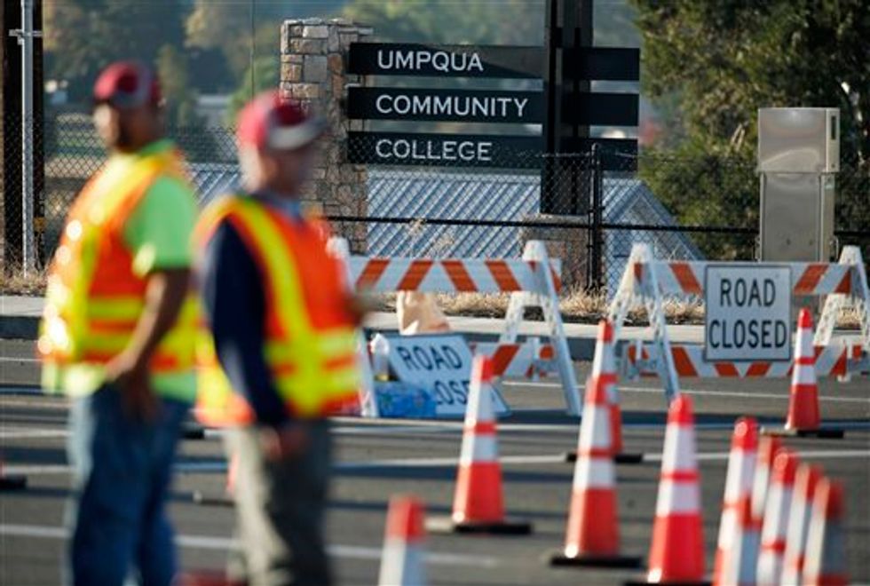 Oregon Shooter Had Body Armor, Three Pistols, Rifle and Five Extra ...