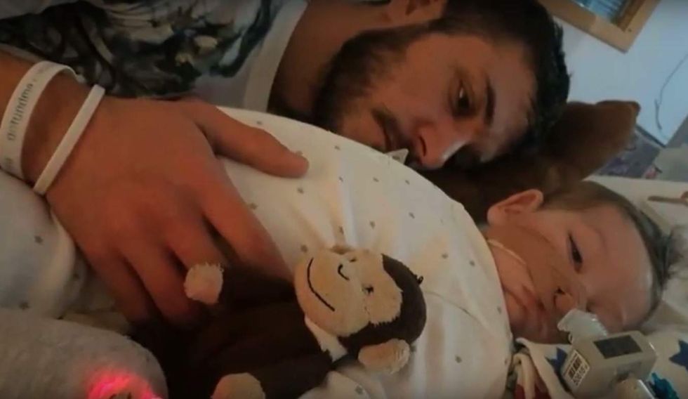 Hospital of the Vatican is making a last ditch effort to save little ...