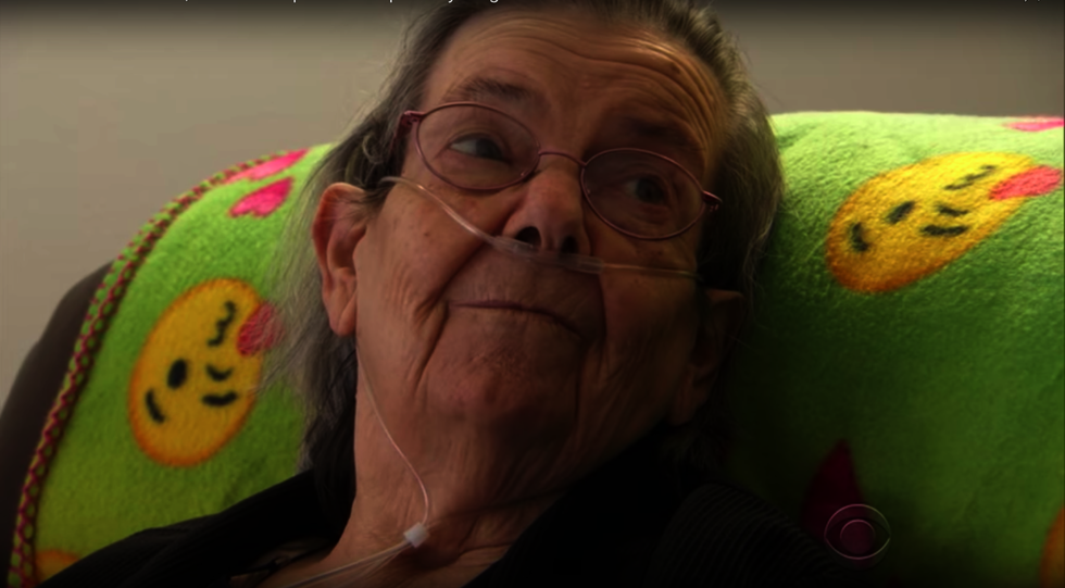 Lonely 90-year-old woman sends letter to stranger — what happens next ...
