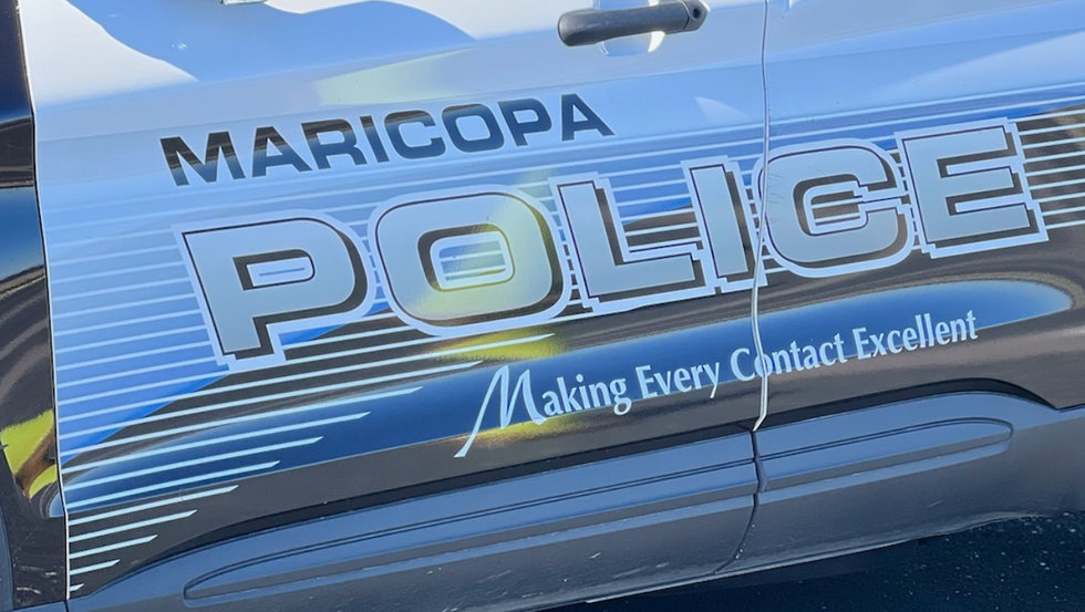 Knife-wielding person advances toward homeowner who complained about ...